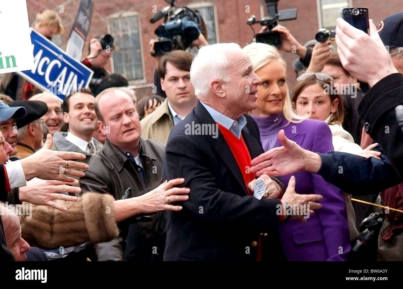 Cindy mccain 2008 hi-res stock photography and images - Alamy