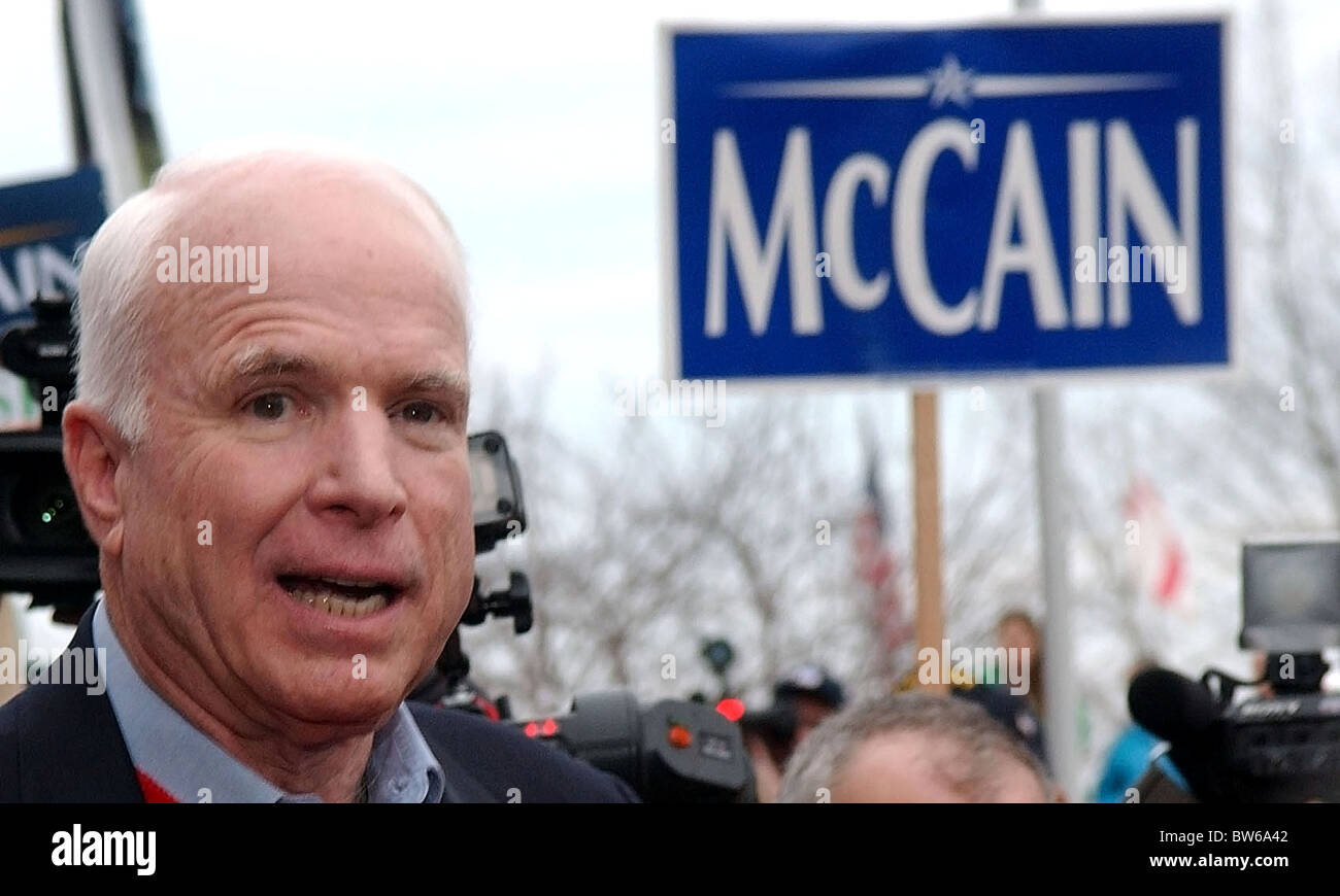 McCain Campaign in Hampshire Stock Photo - Alamy