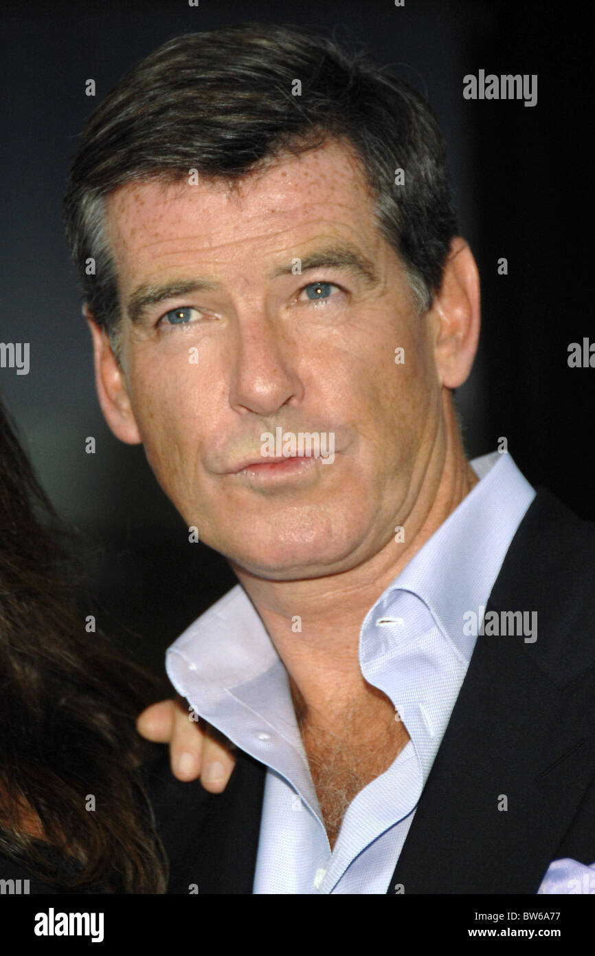 New York Premiere of MAMMA MIA! Stock Photo - Alamy