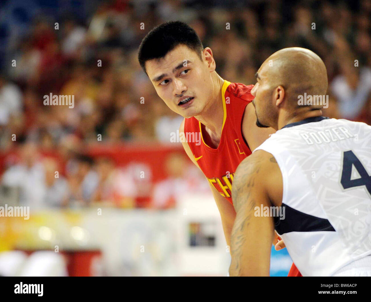 Yao ming hi-res stock photography and images - Alamy