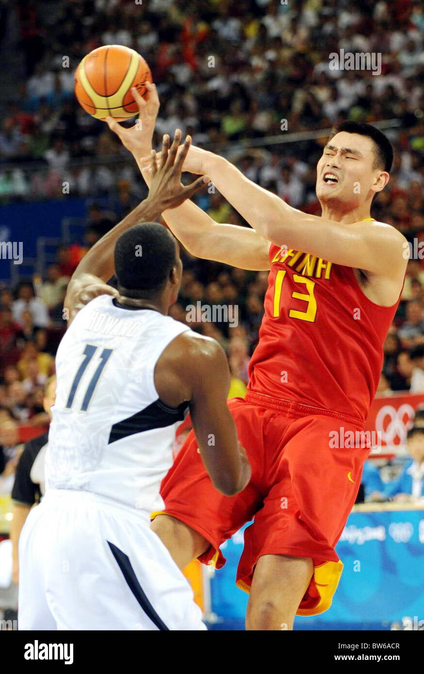Yao ming hi-res stock photography and images - Alamy