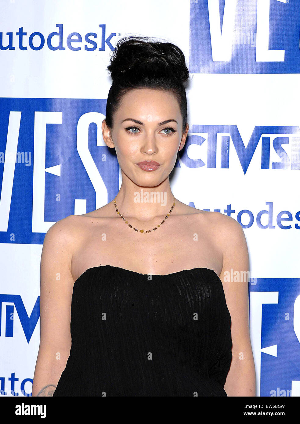 Megan fox ves awards hi-res stock photography and images - Alamy