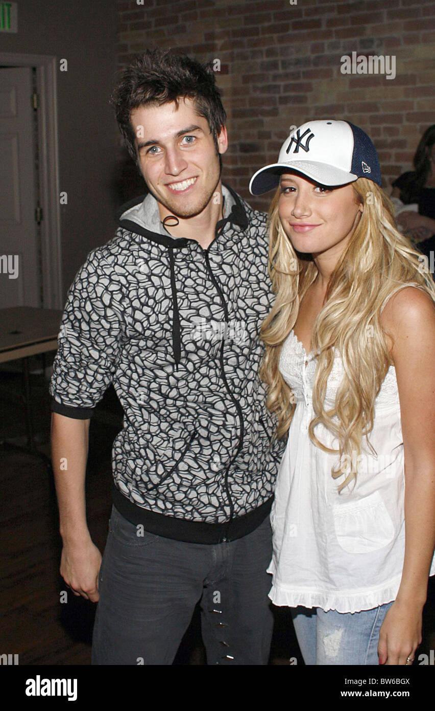 Jared murillo of v factory hi-res stock photography and images - Alamy