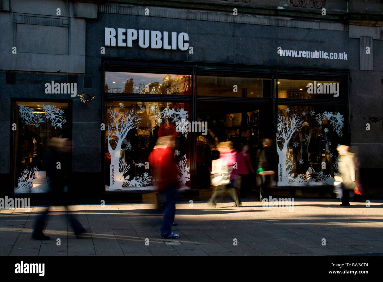 Republic clothes shop hi-res stock photography and images - Alamy