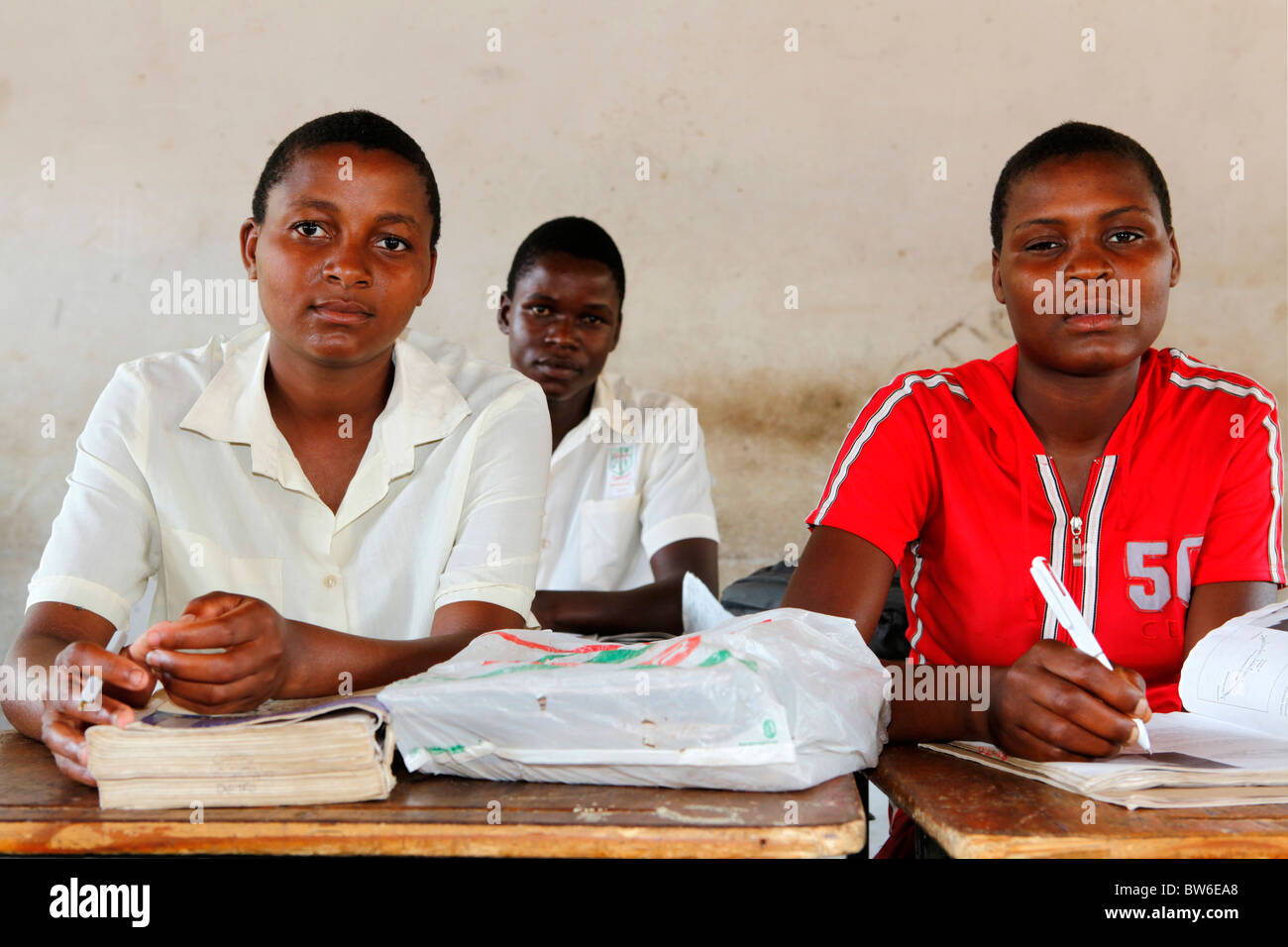 Zimbabwe school girl hi-res stock photography and images - Alamy