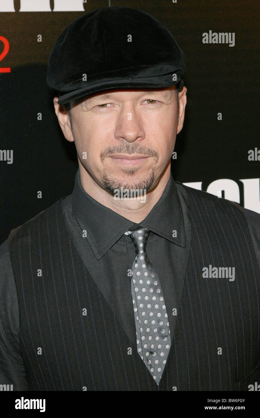 RIGHTEOUS KILL Premiere Stock Photo - Alamy