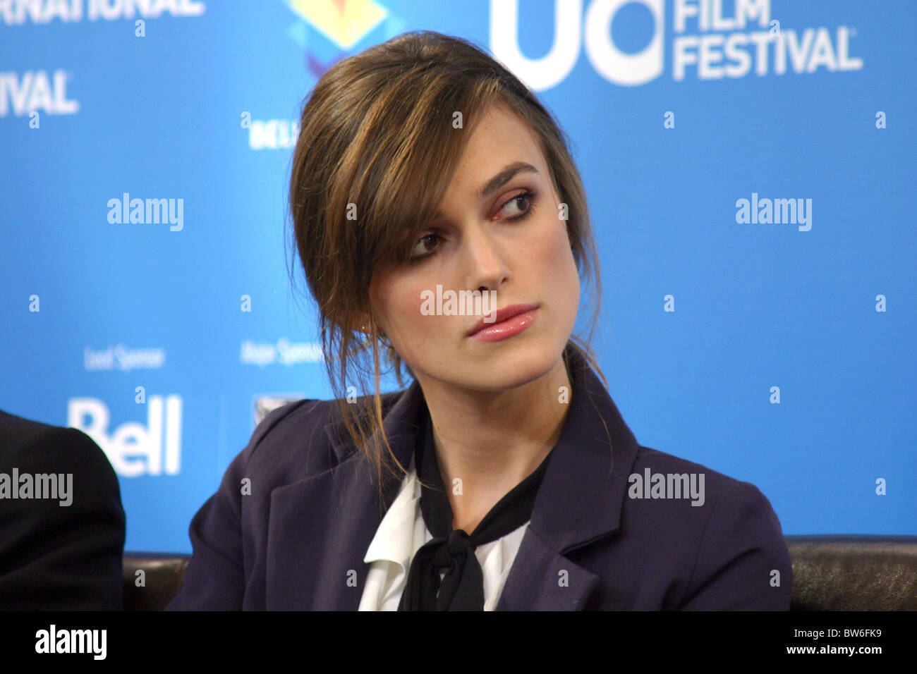 SUN - Press Conference for THE DUCHESS Stock Photo - Alamy