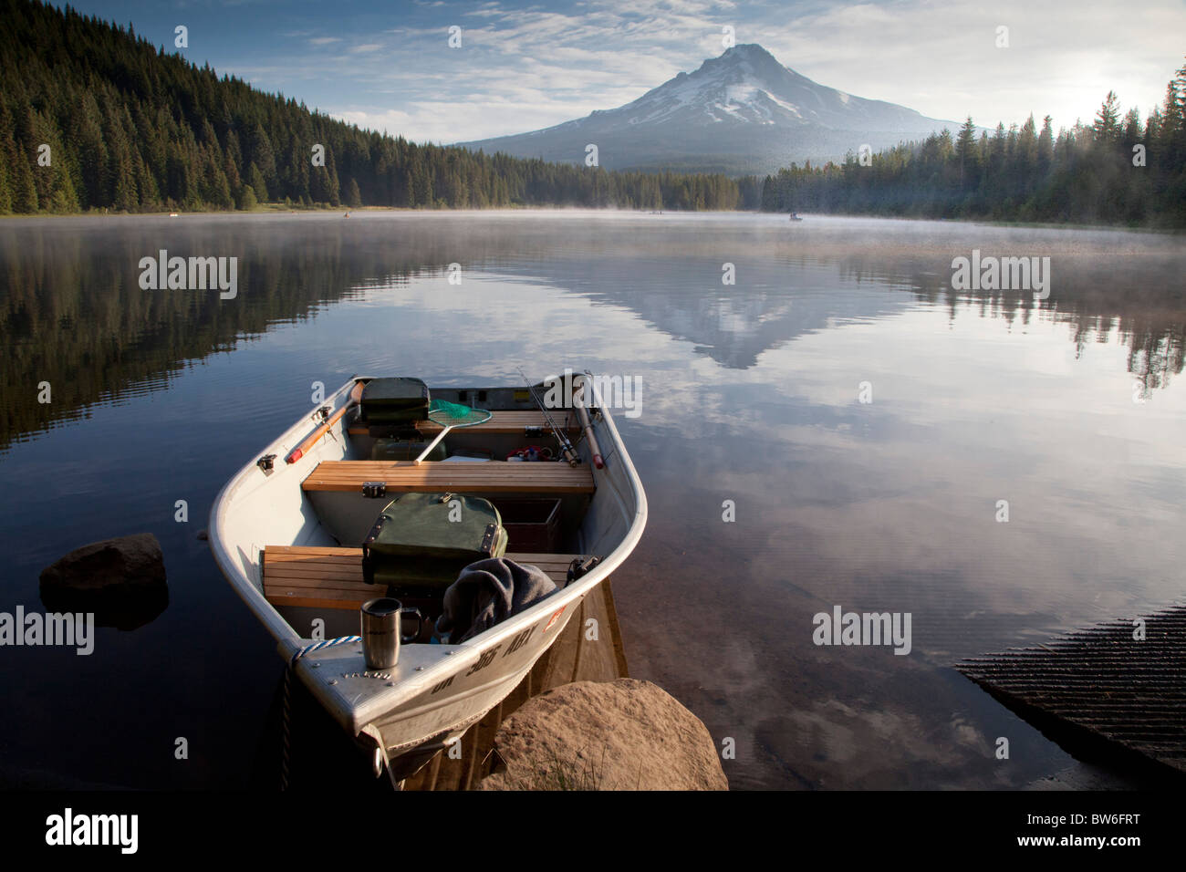 Ready for fishing on Trillium Lake, Oregon USA Stock Photo - Alamy