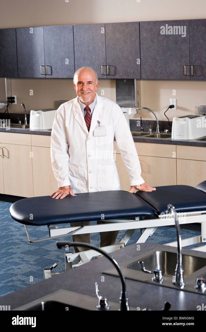 Portrait of doctor in medical office Stock Photo - Alamy