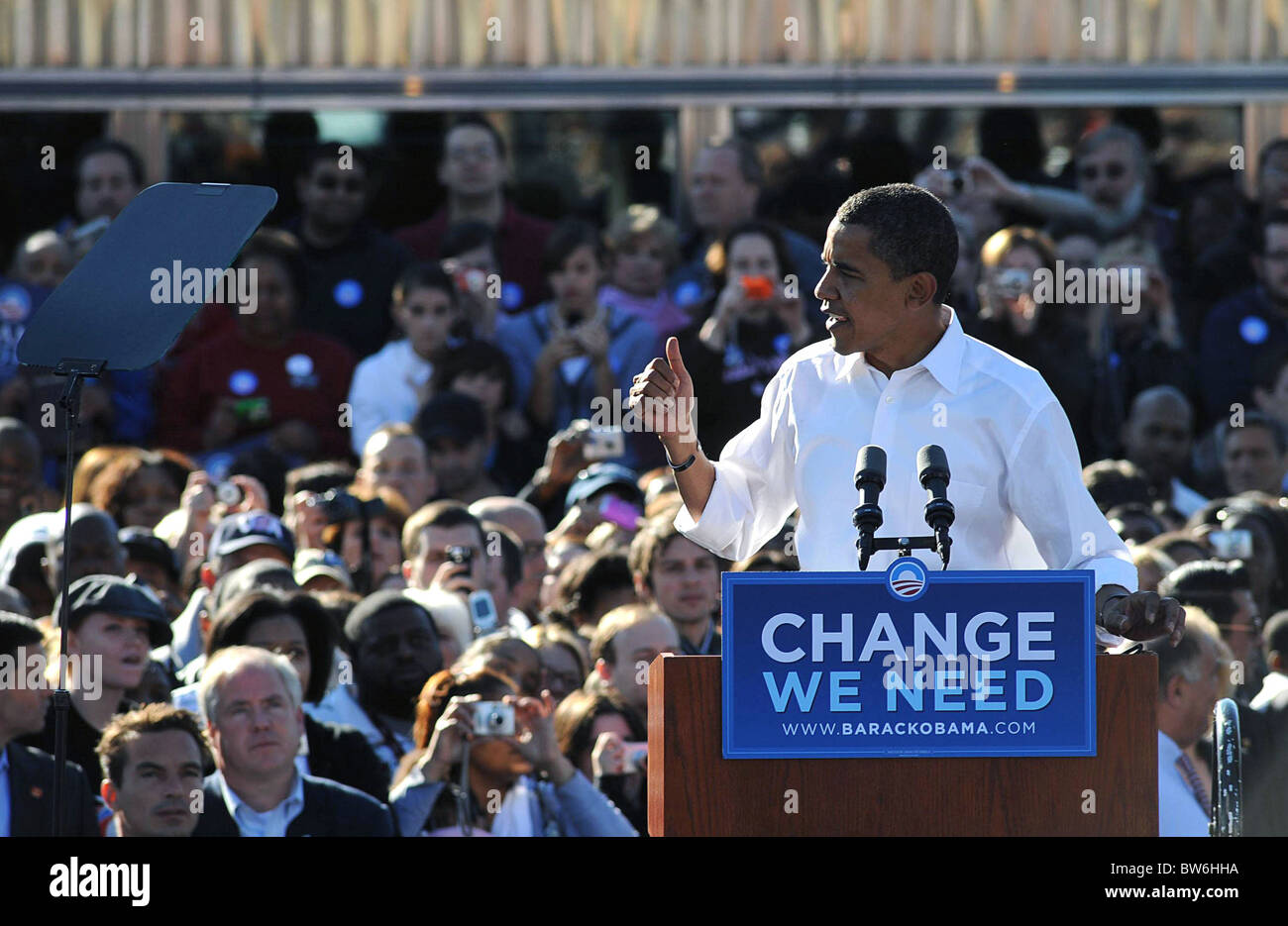 Barack Obama Campaign Stop in Philadelphia Stock Photo - Alamy