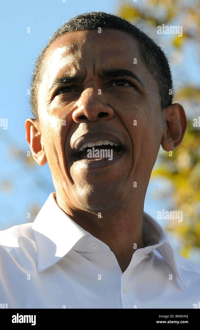 Barack Obama Campaign Stop in Philadelphia Stock Photo - Alamy