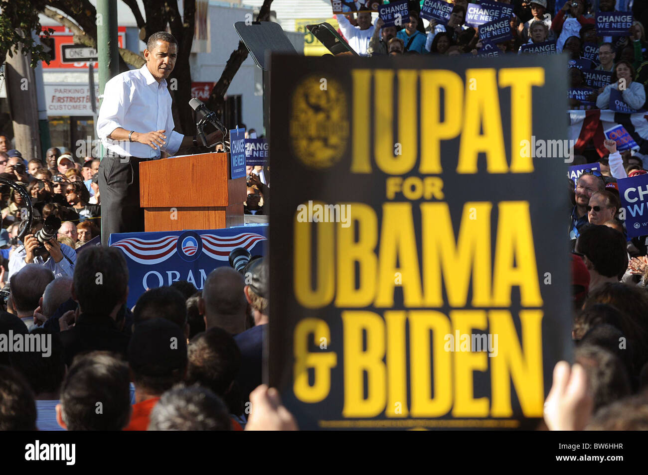 Barack Obama Campaign Stop in Philadelphia Stock Photo - Alamy