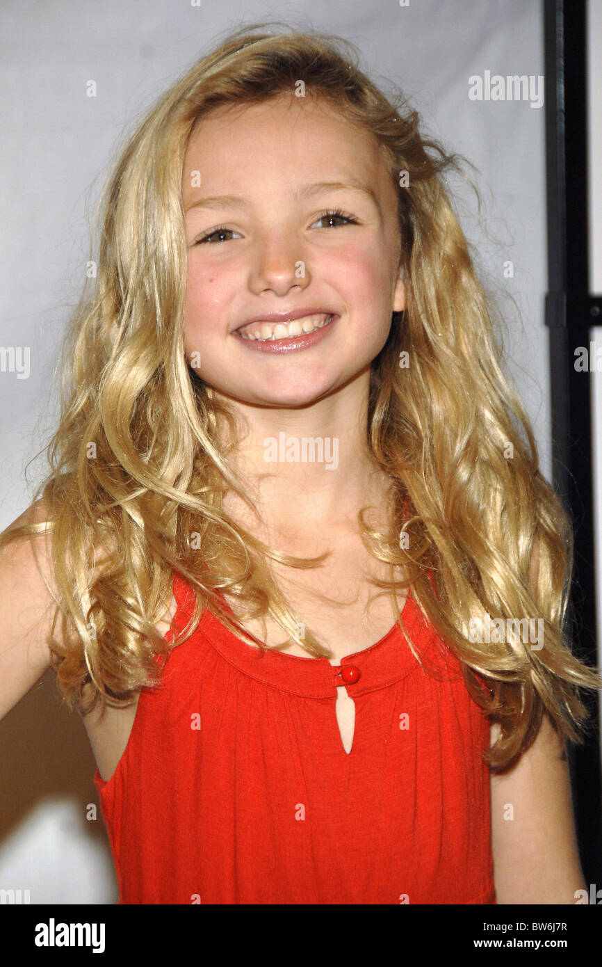 New York Premiere of DEFINITELY, MAYBE Stock Photo - Alamy