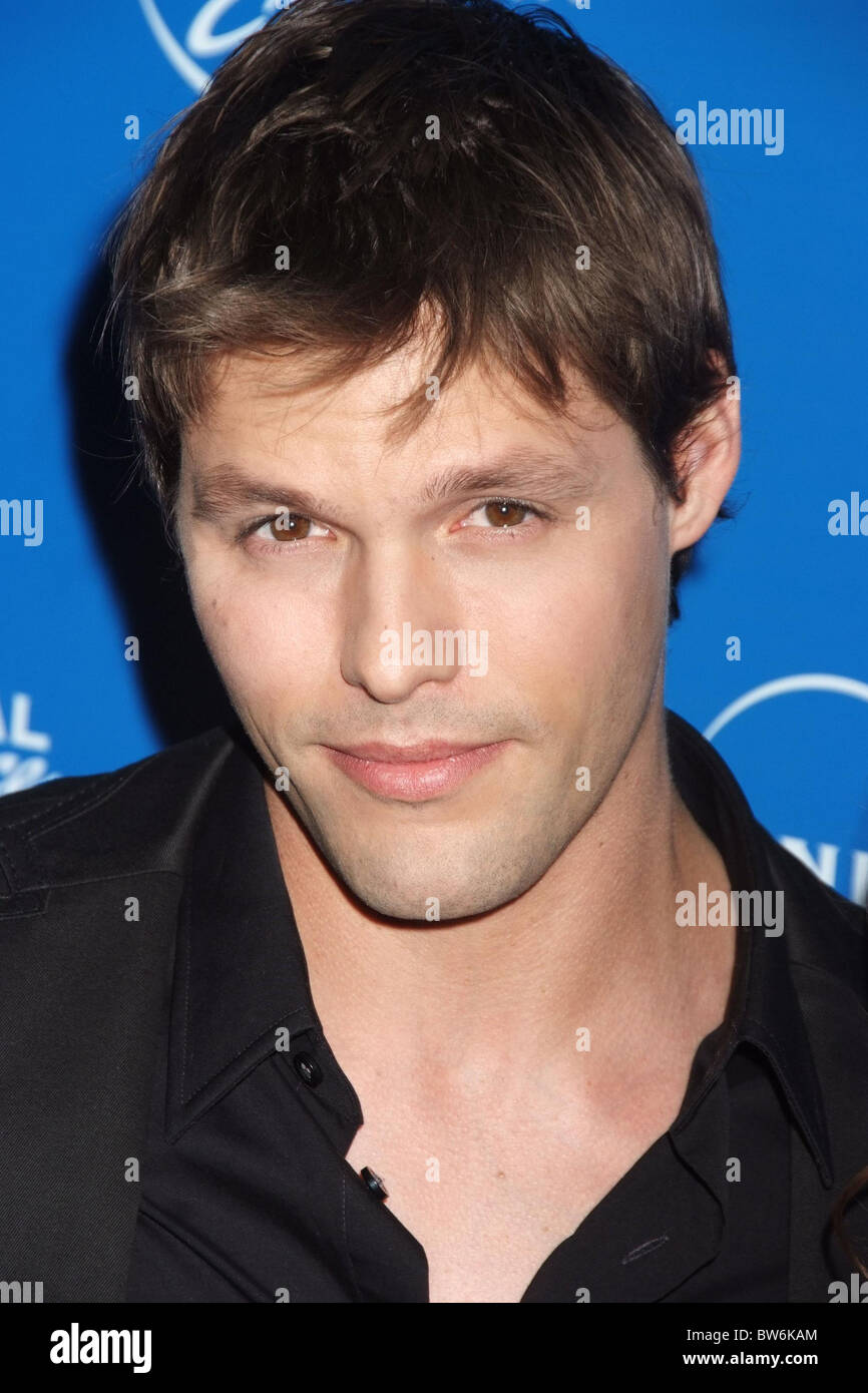 Justin bruening hi-res stock photography and images - Alamy