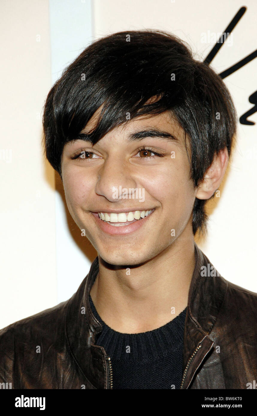 Kenneth Cole AWEARNESS Book Launch Stock Photo - Alamy