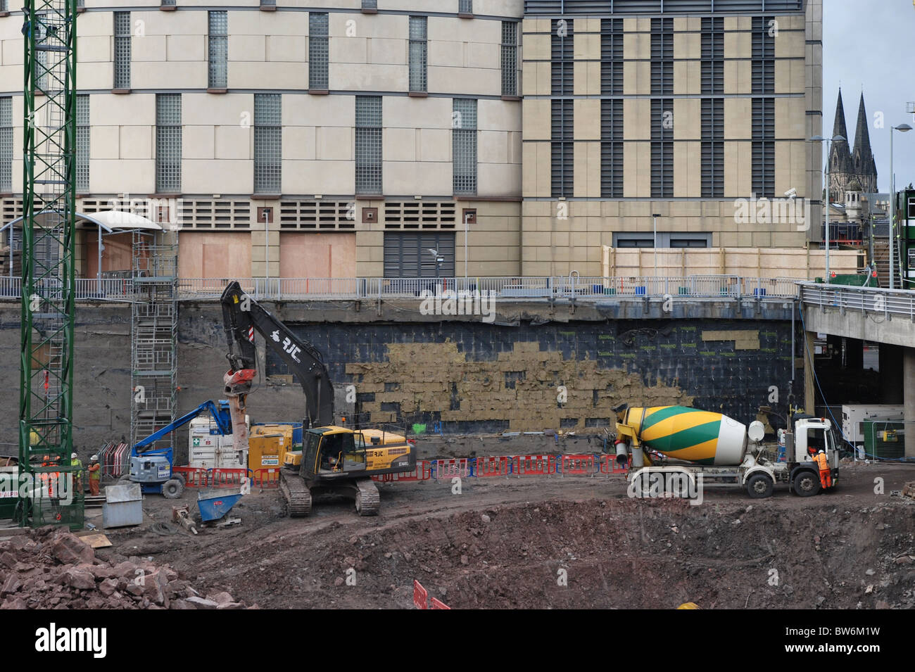 Edinburgh financial district hi-res stock photography and images - Alamy