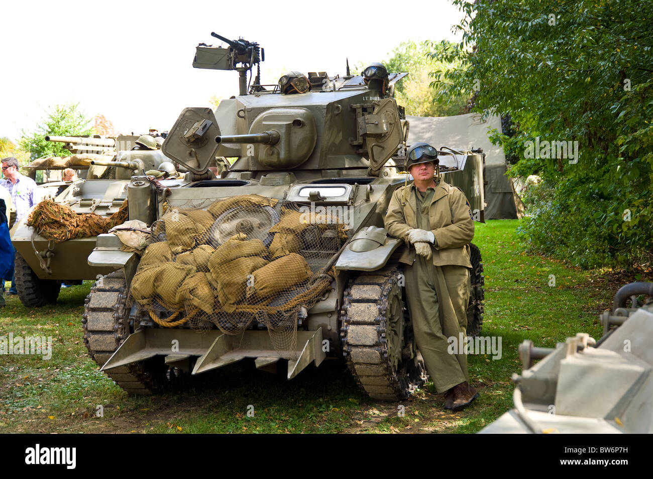 Wwii us soldier tank hi-res stock photography and images - Alamy