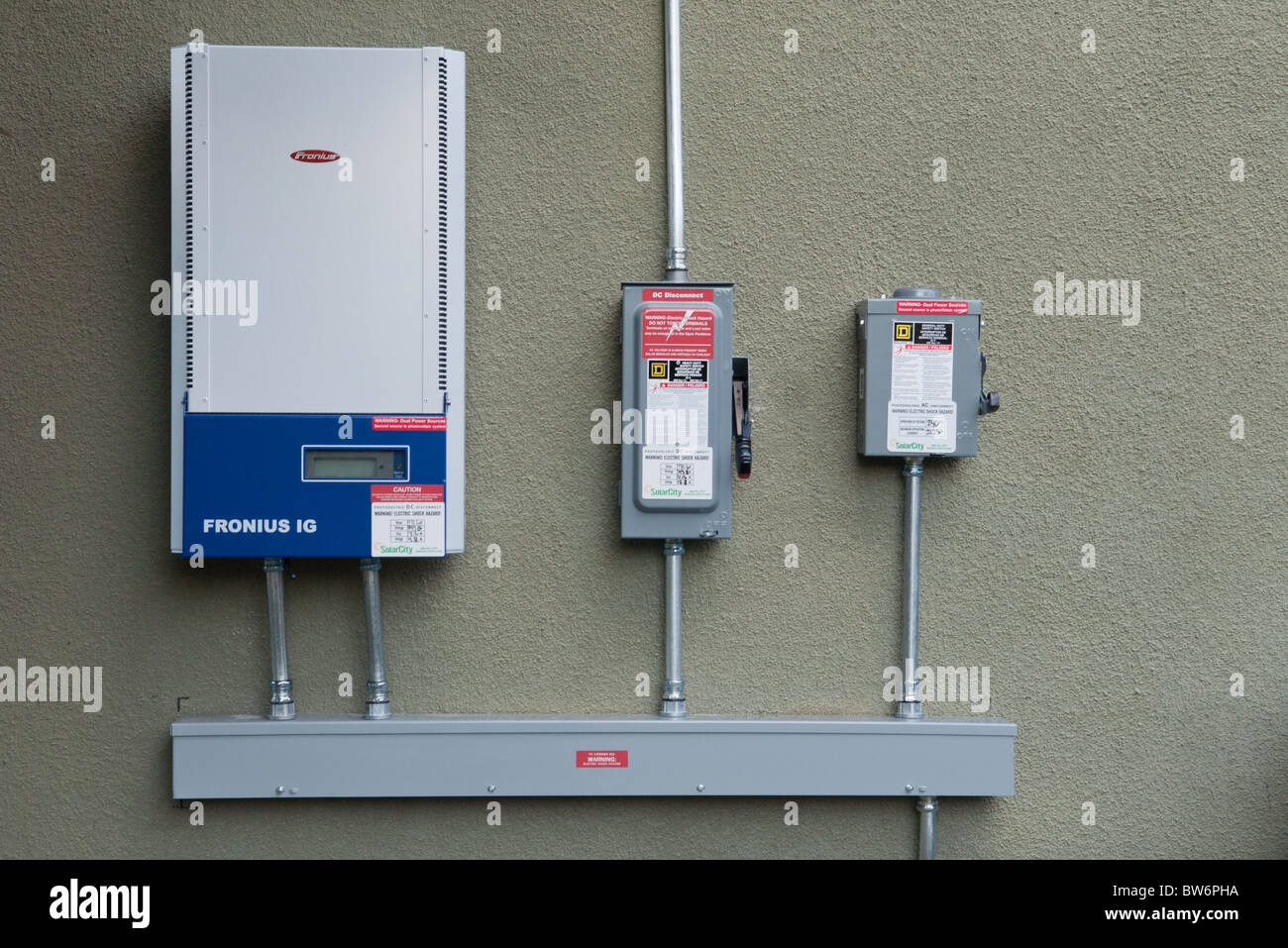 Residential solar power center hi-res stock photography and images - Alamy