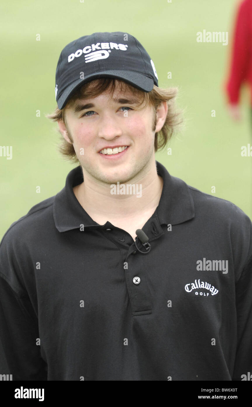 The Michael Douglas & Friends Celebrity Golf Benefit Stock Photo - Alamy