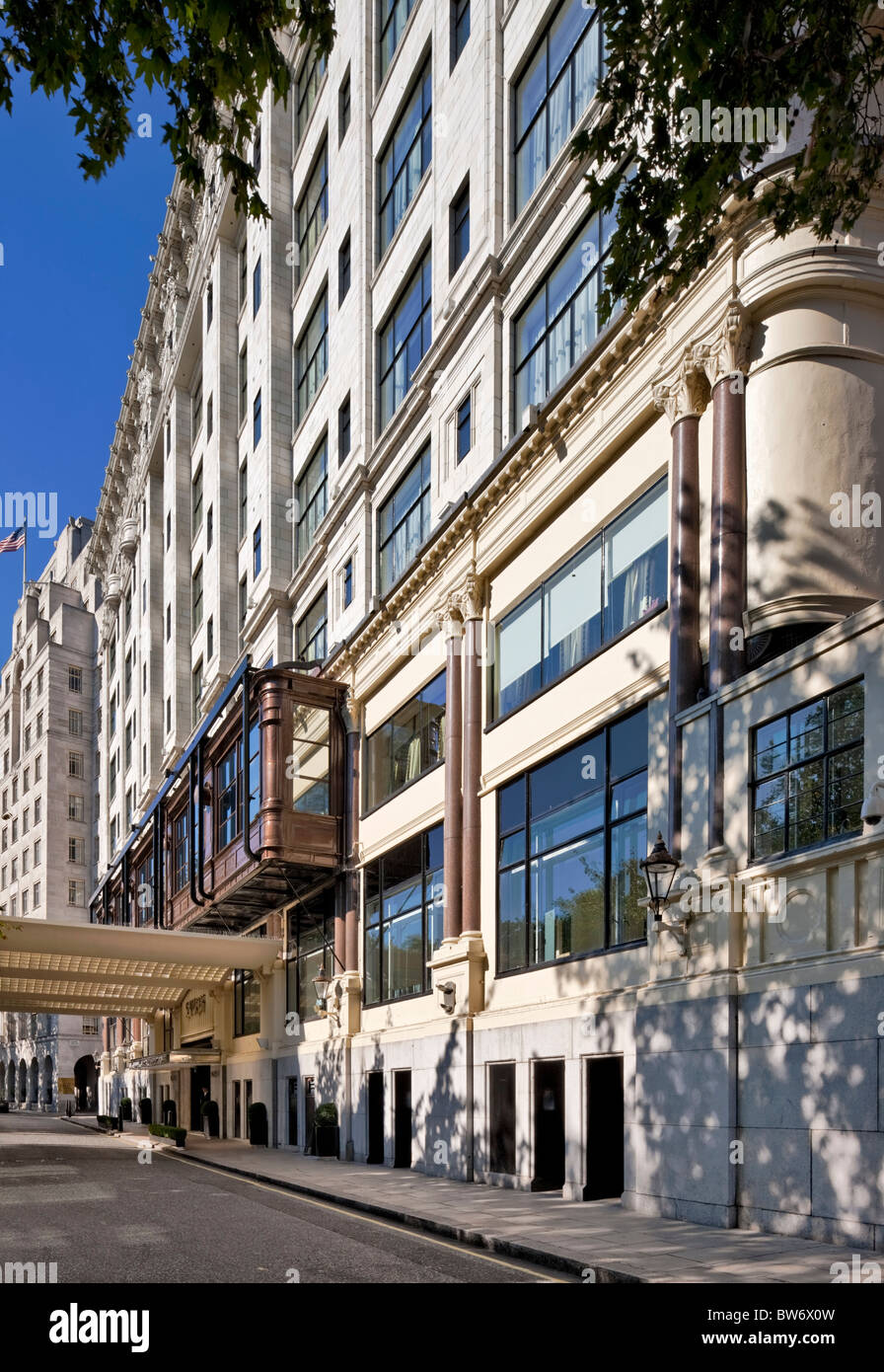 Hotel elevation hi-res stock photography and images - Alamy