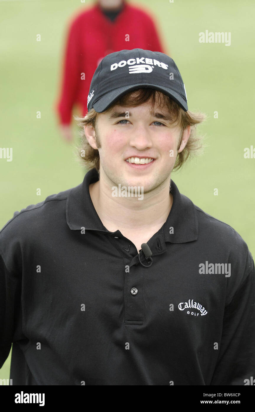 The Michael Douglas & Friends Celebrity Golf Benefit Stock Photo - Alamy