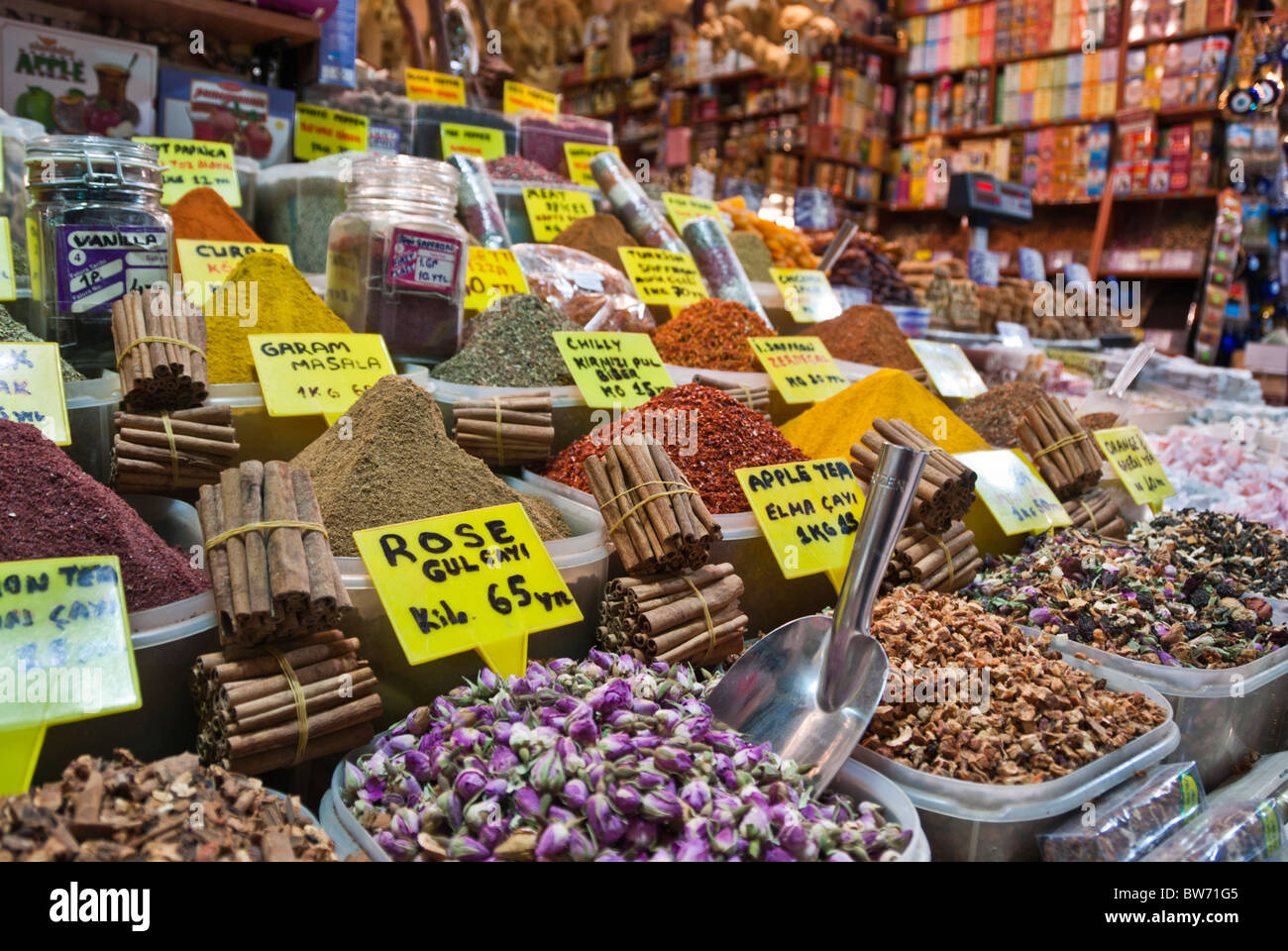 Herbs in a bazaar stall, Istanbul, Turkey Stock Photo - Alamy