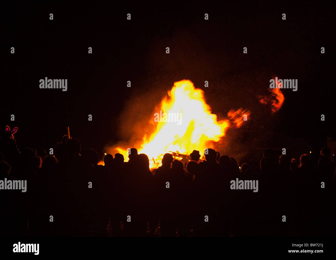 Bonfire festivals hi-res stock photography and images - Alamy