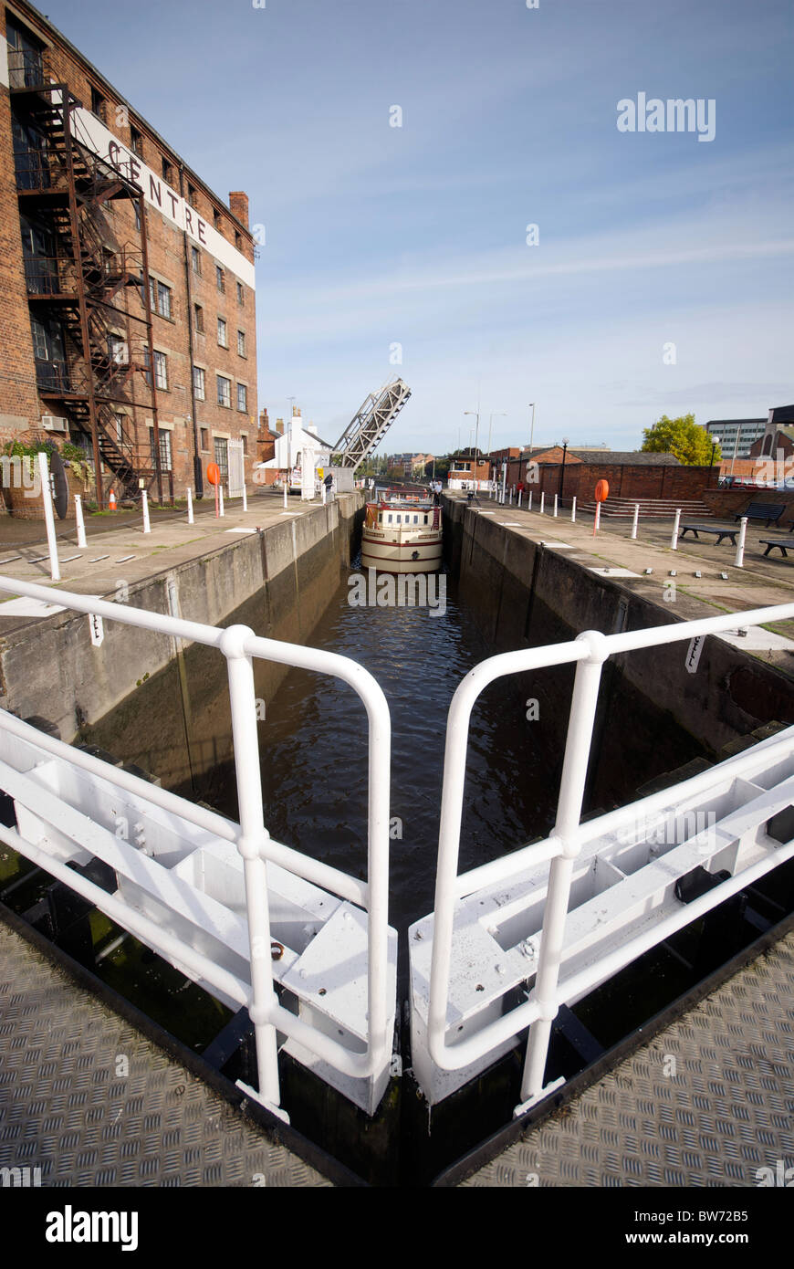 Gloucester Docks Lock UK River Severn Sharpness Canal Boat Edward Elgar ...