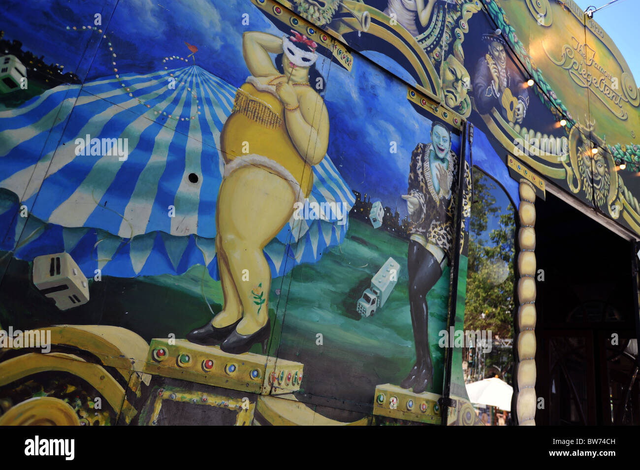 Spiegeltent hi-res stock photography and images - Alamy