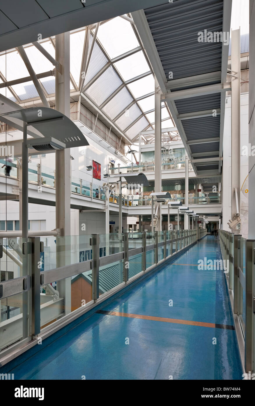 Interior of the Chelsea and Westminster Hospital Stock Photo - Alamy