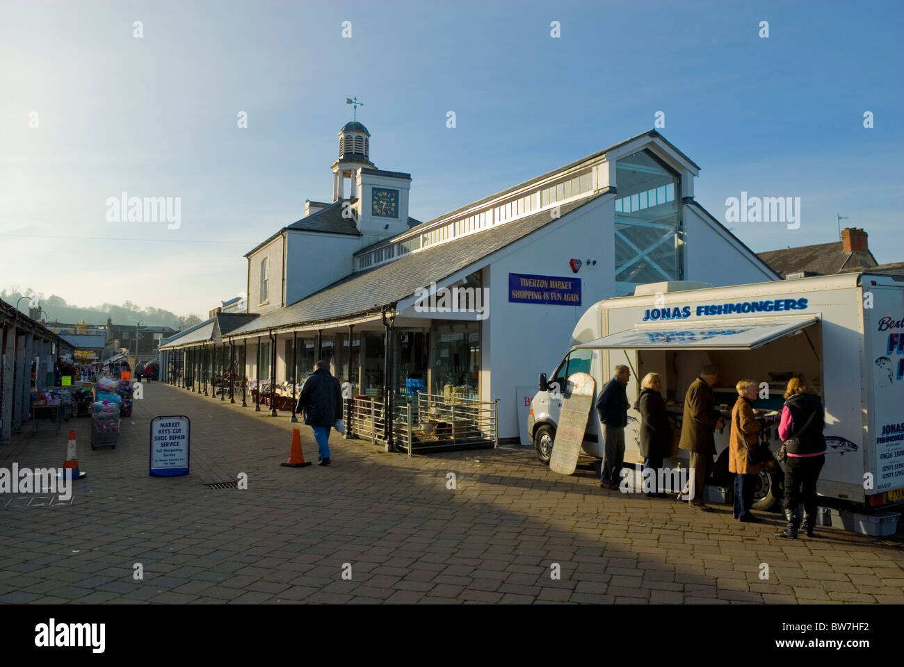 Tiverton town hi-res stock photography and images - Alamy