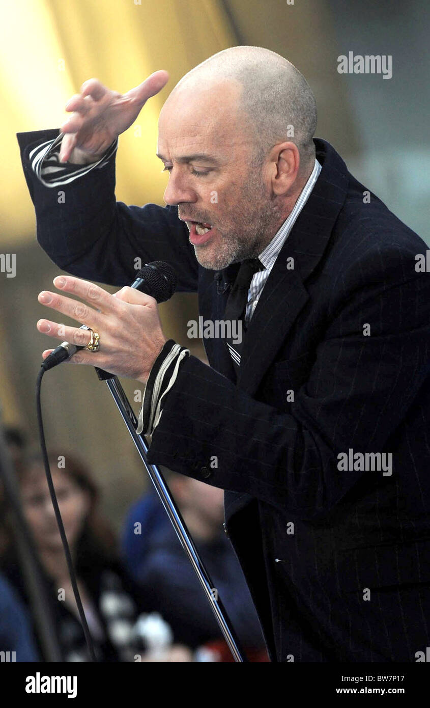 R.E.M. NBC Today Show Concert Stock Photo - Alamy