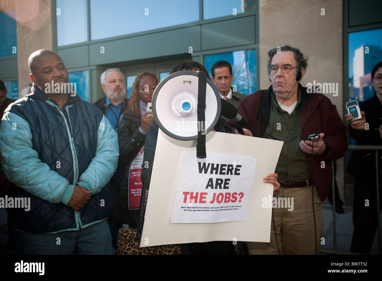 Unemployed workers hi-res stock photography and images - Alamy