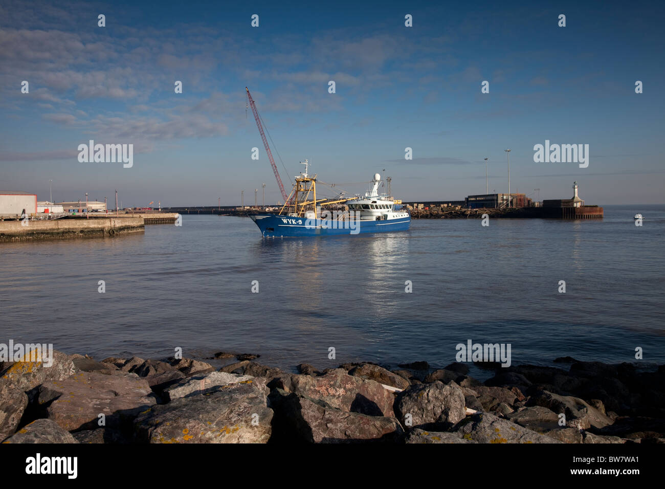 Dredge fishing hi-res stock photography and images - Alamy