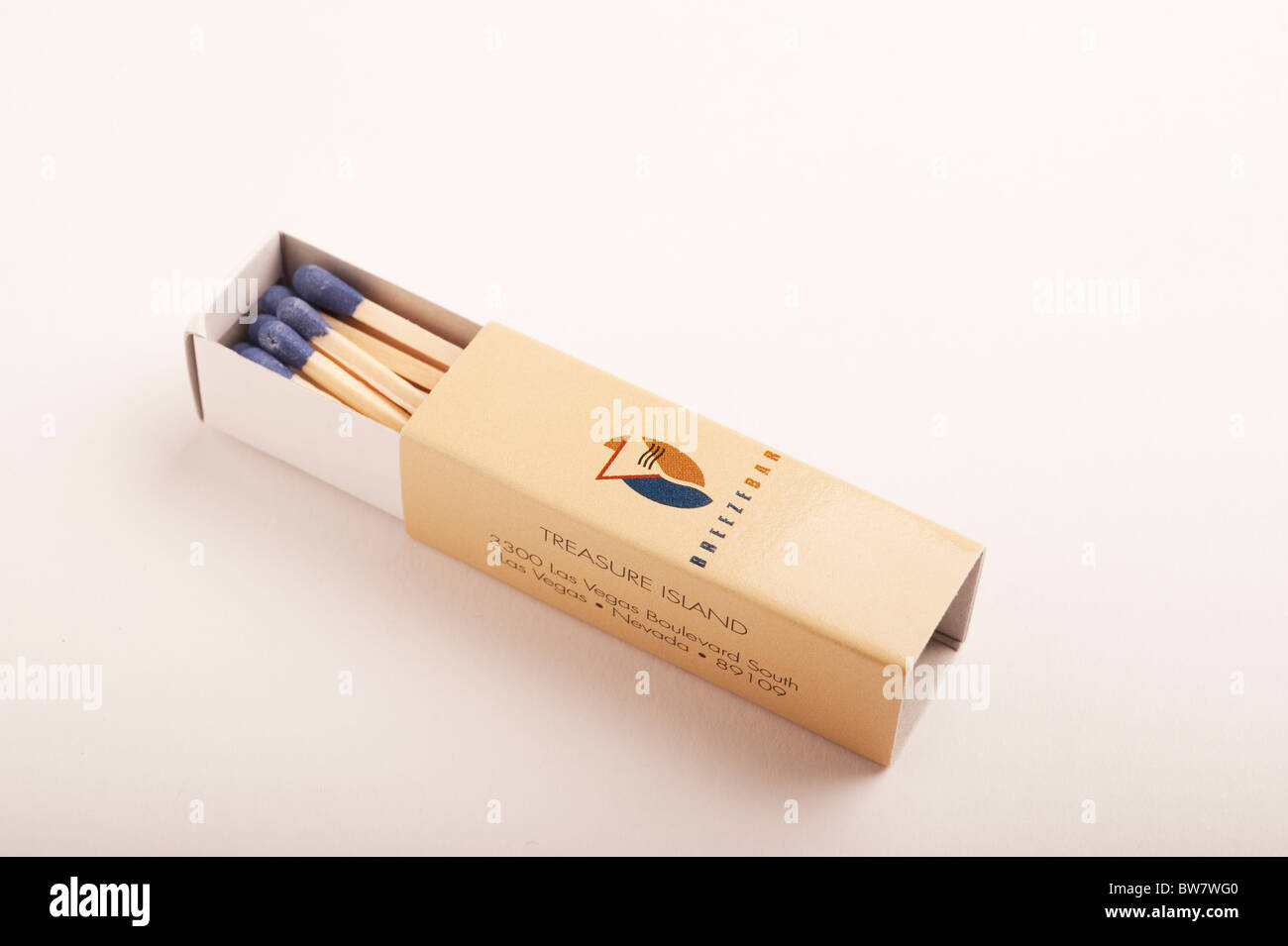 Match box hi-res stock photography and images - Alamy