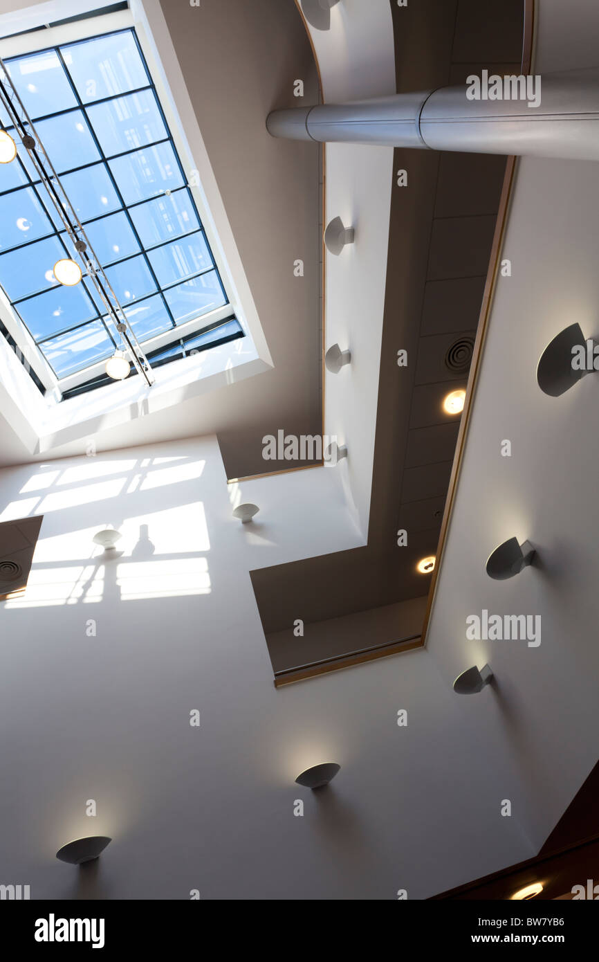 Entrance foyer atrium to Portsmouth Grammar School New Science Block ...