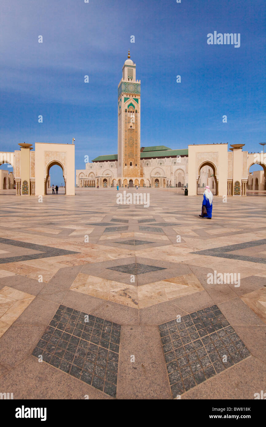 The seaside Hassan II mosque in Casablanca, Morocco Stock Photo - Alamy