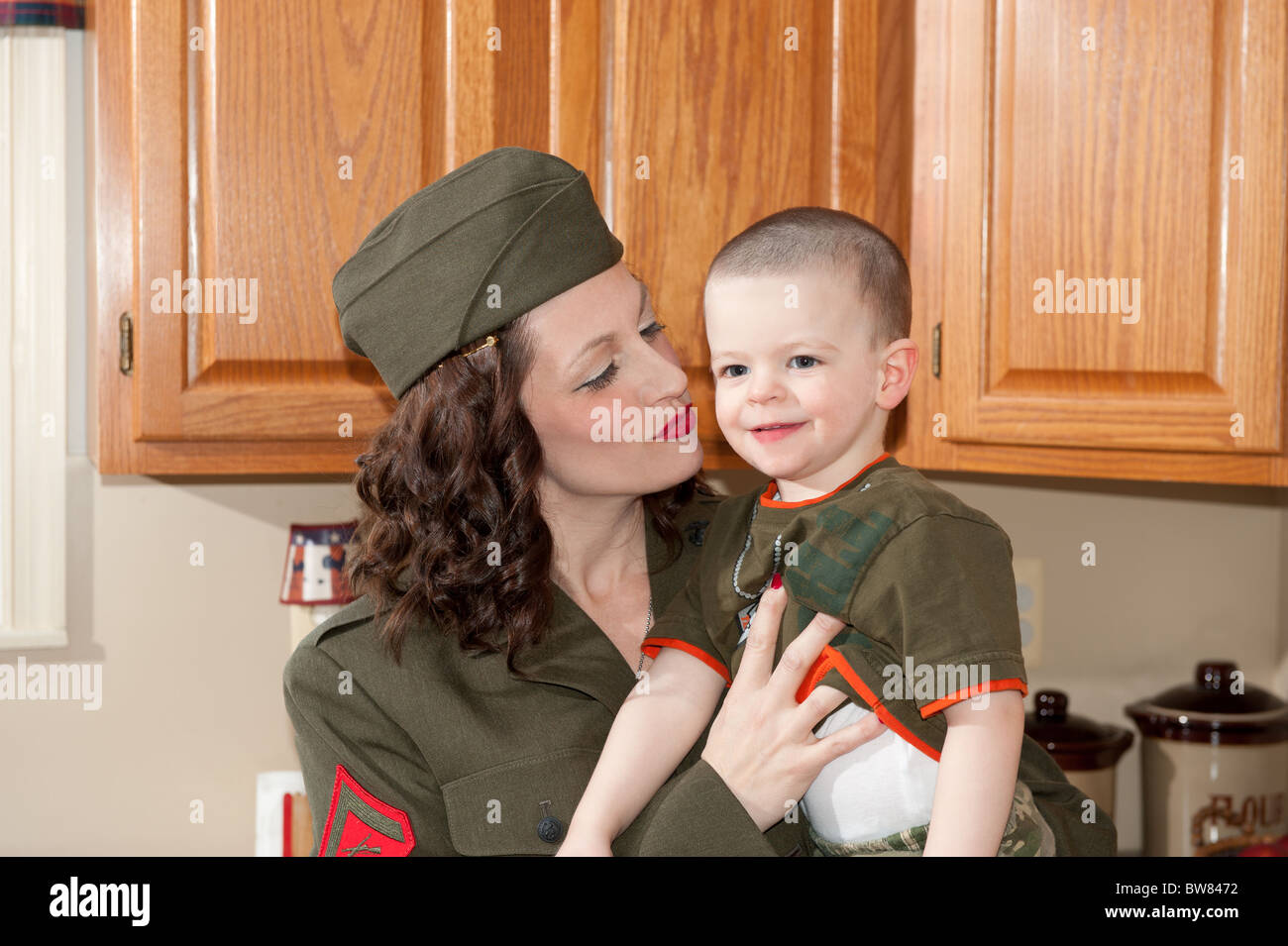 Military Mother and child in Kitchen Stock Photo - Alamy