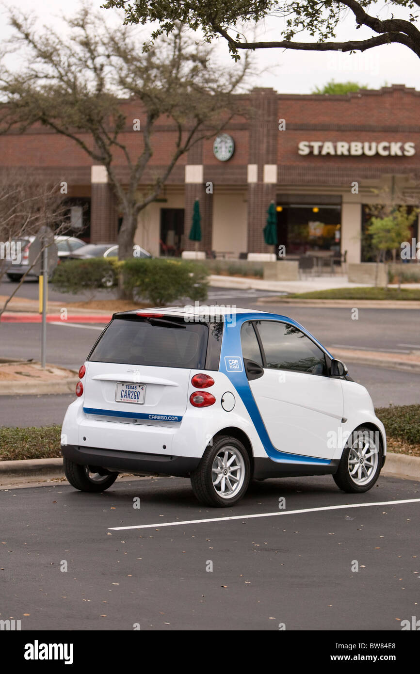 SmartforTwo car made by Daimler drives around Austin as the German car ...