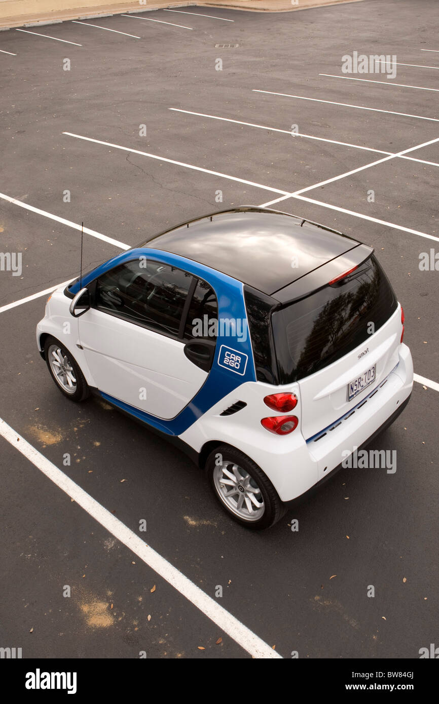 SmartforTwo car made by Daimler drives around Austin as the German car ...