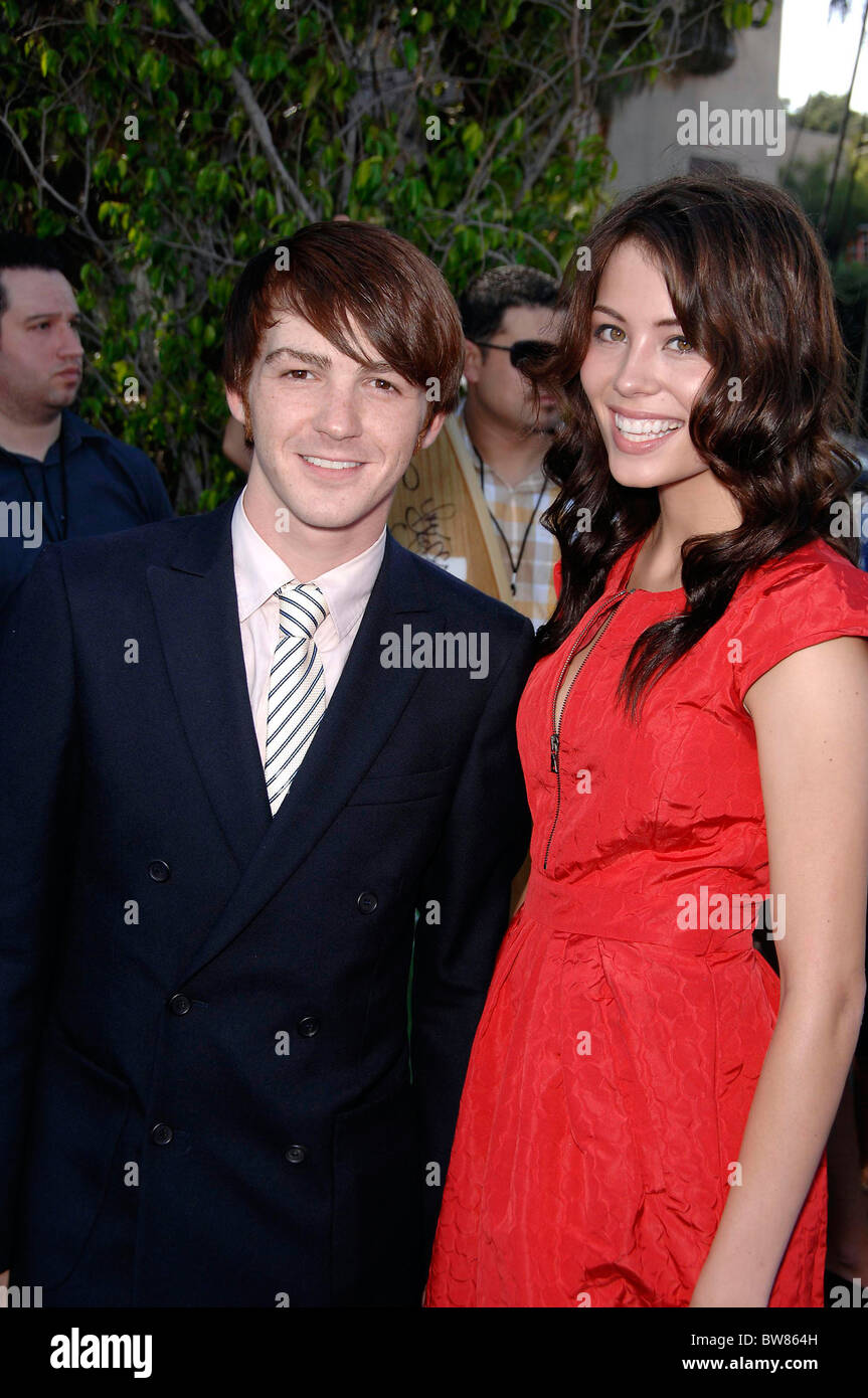 ARRIVALS - 2008 TEEN CHOICE Awards Stock Photo - Alamy