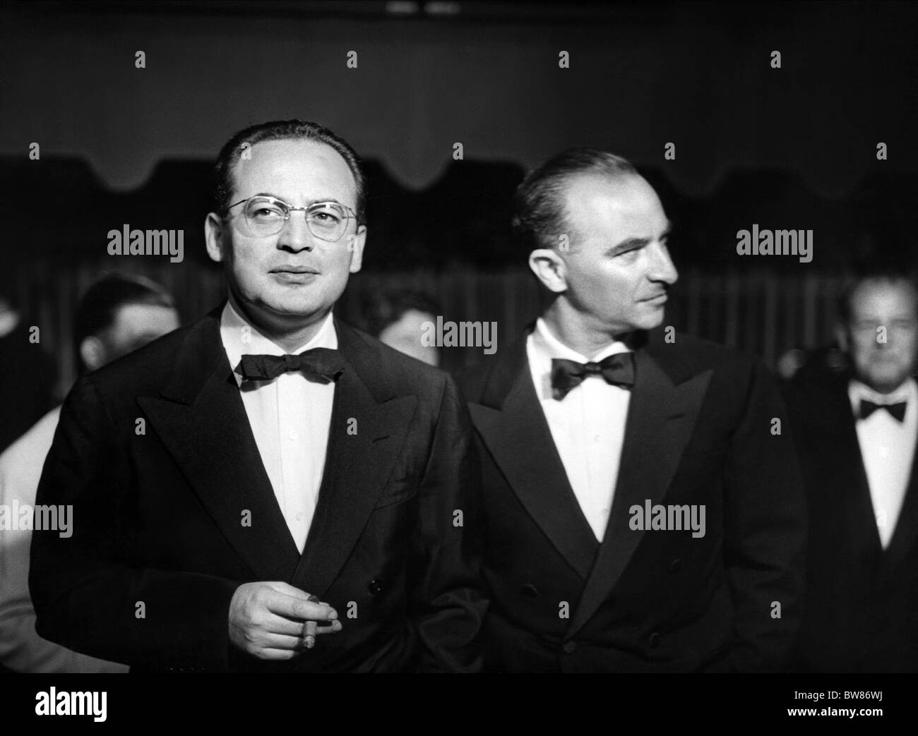 DINO DE LAURENTIIS & ALBERTO LATTUADA PRODUCER & DIRECTOR (1957 Stock ...