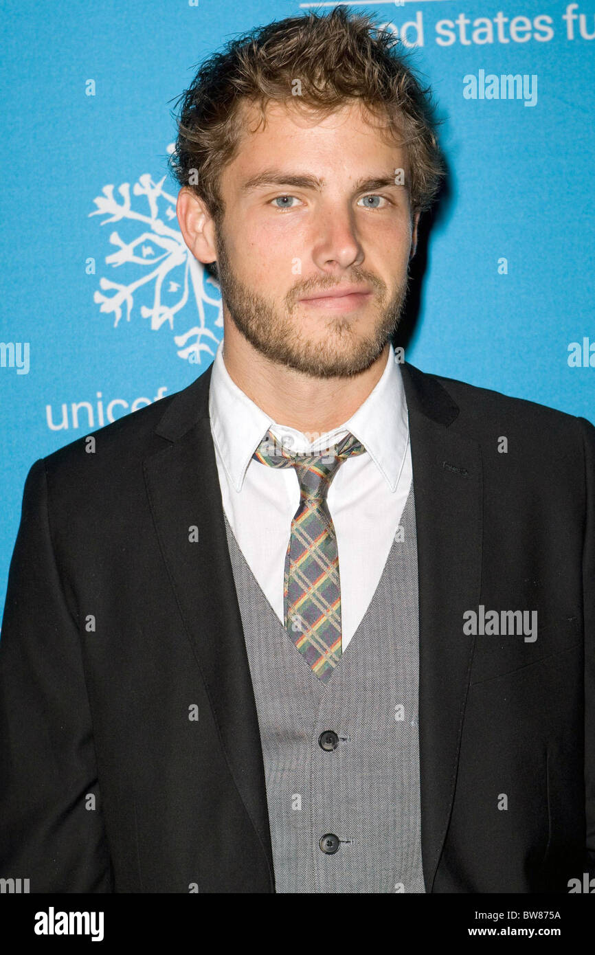 6th Annual UNICEF Snowflake Ball Stock Photo - Alamy