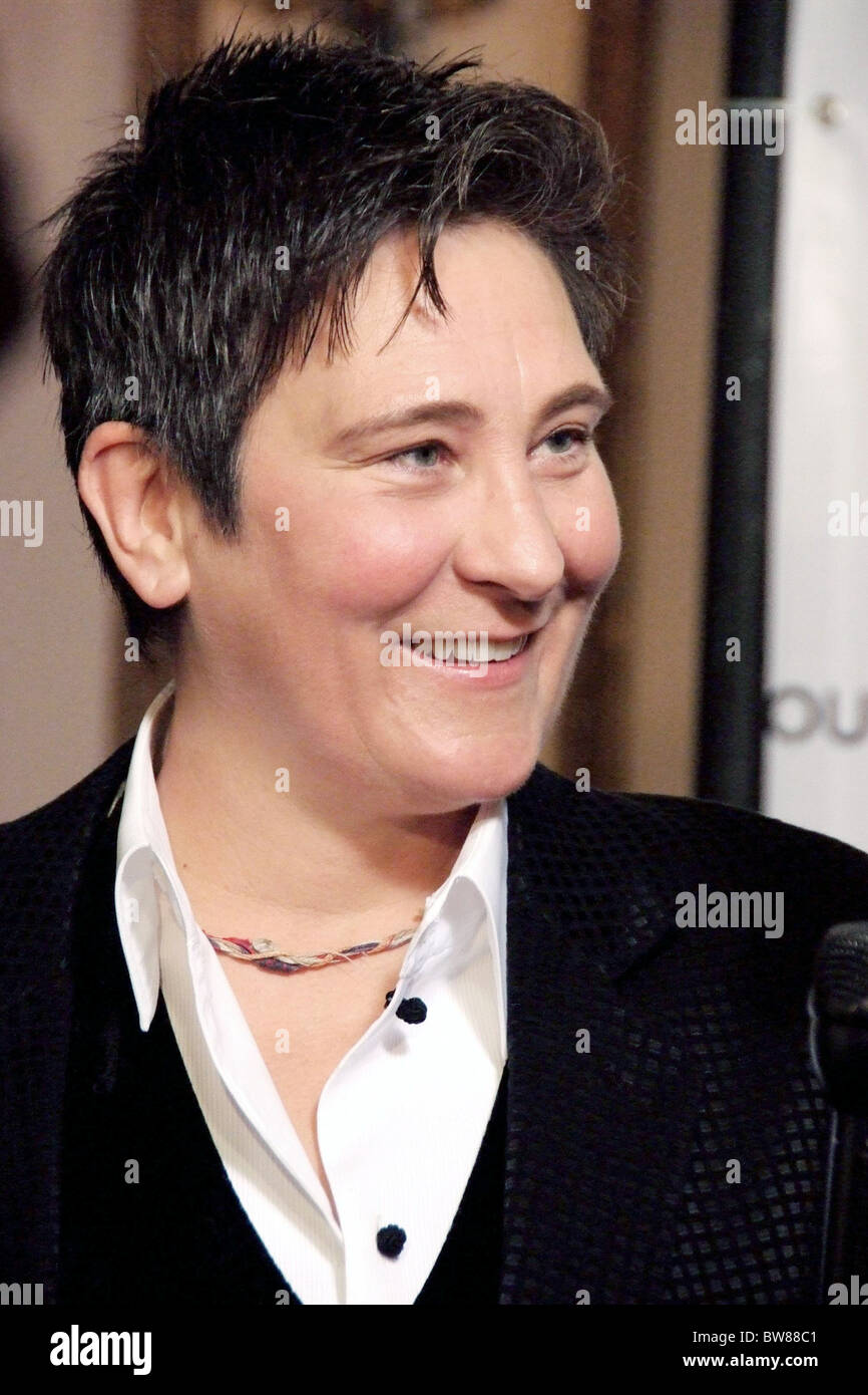 Elton John AIDS Foundation's 6th Annual Benefit AN ENDURING VISION ...