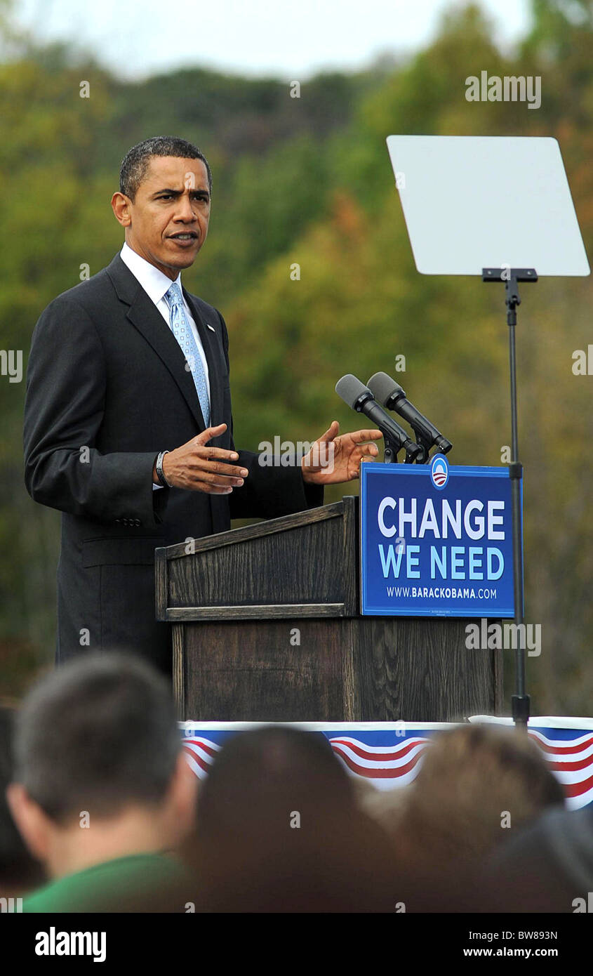 Barack Obama Campaign Stop in Pennsylvania Stock Photo - Alamy