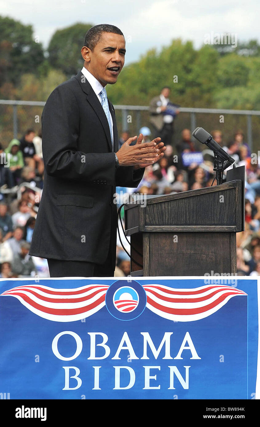 Barack Obama Campaign Stop in Pennsylvania Stock Photo - Alamy