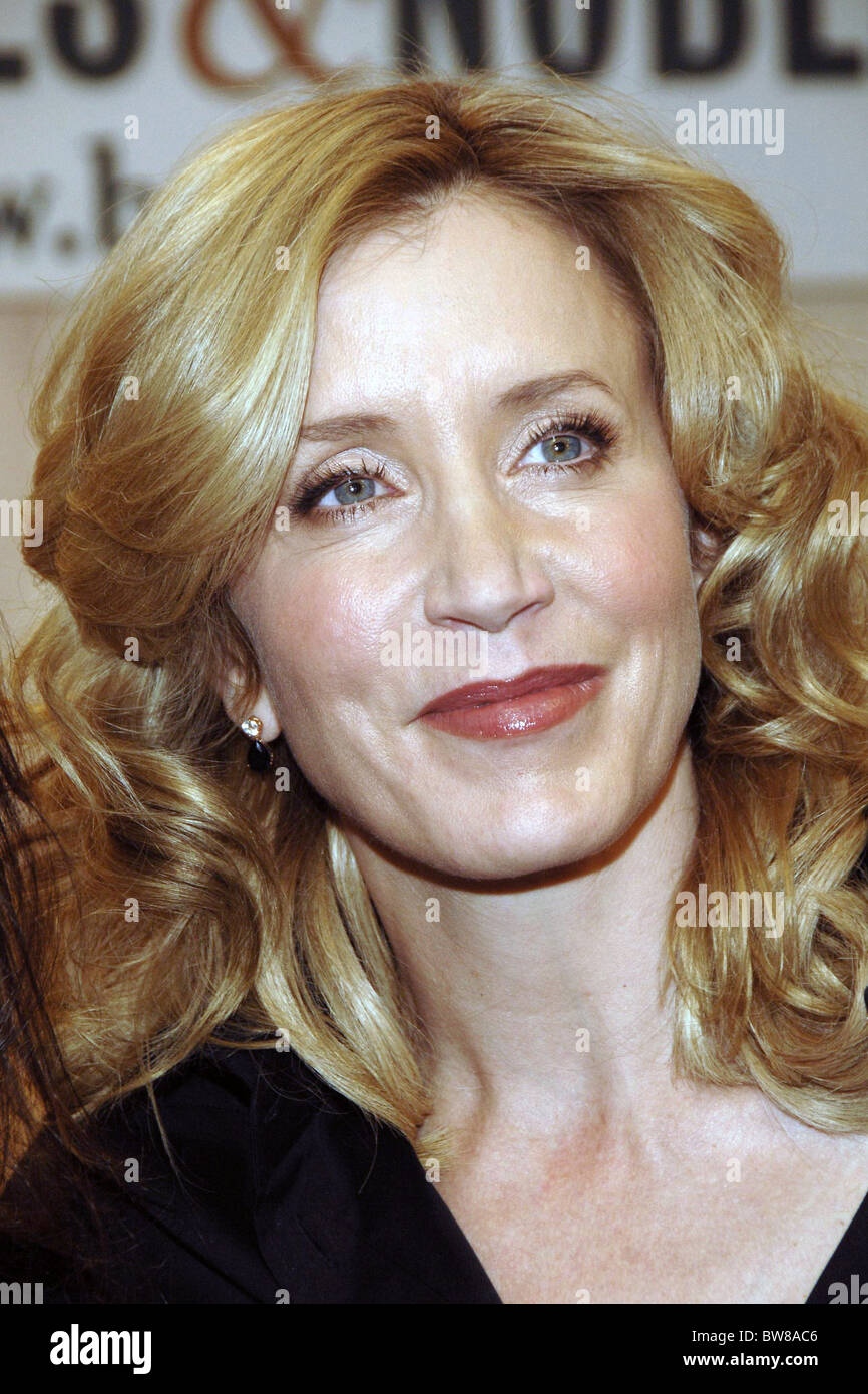 Practical handbook hi-res stock photography and images - Alamy