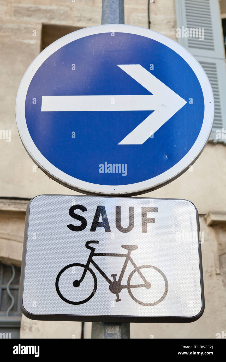 French cycle hi-res stock photography and images - Alamy