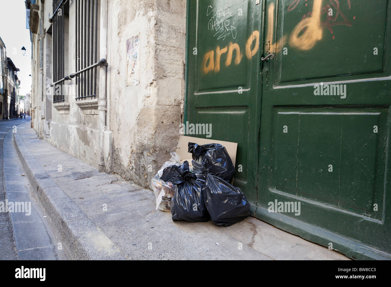 Bags of litter france hi-res stock photography and images - Alamy