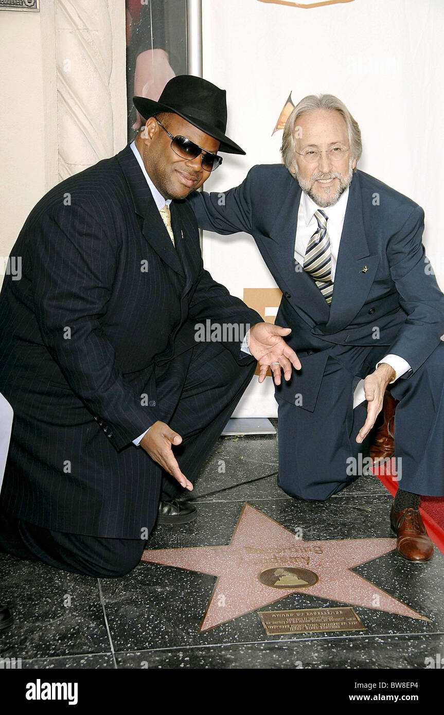 Recording Academy Receives an Award of Excellence on the Walk of Fame ...